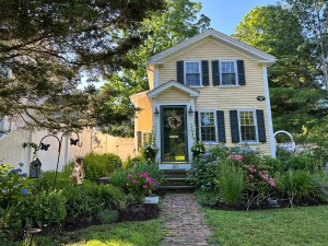 Louisa May Alcott is My Passion – Begun in 2010, this blog offers ...